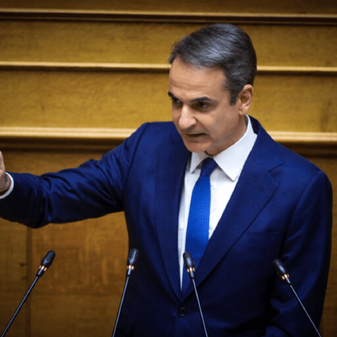ΗΡΩ ΚΩΝΣΤΑΝΤΟΠΟΥΛΟΥ: Με δεκαεπτά σφαίρες, όσες και τα χρόνια της ...