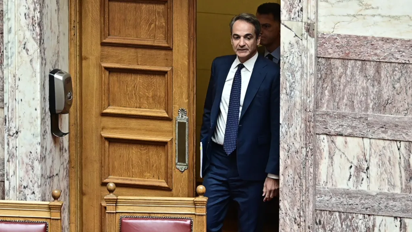 ΗΡΩ ΚΩΝΣΤΑΝΤΟΠΟΥΛΟΥ: Με δεκαεπτά σφαίρες, όσες και τα χρόνια της ...