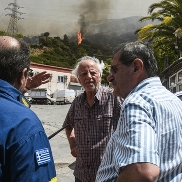 ΗΡΩ ΚΩΝΣΤΑΝΤΟΠΟΥΛΟΥ: Με δεκαεπτά σφαίρες, όσες και τα χρόνια της ...