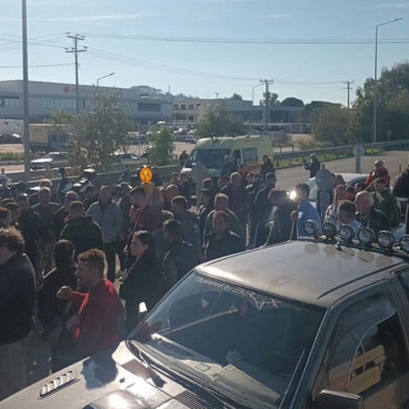 Έχει χαθεί η μπάλα! - Το πανό στο «Καραϊσκάκη» | Ημεροδρόμος